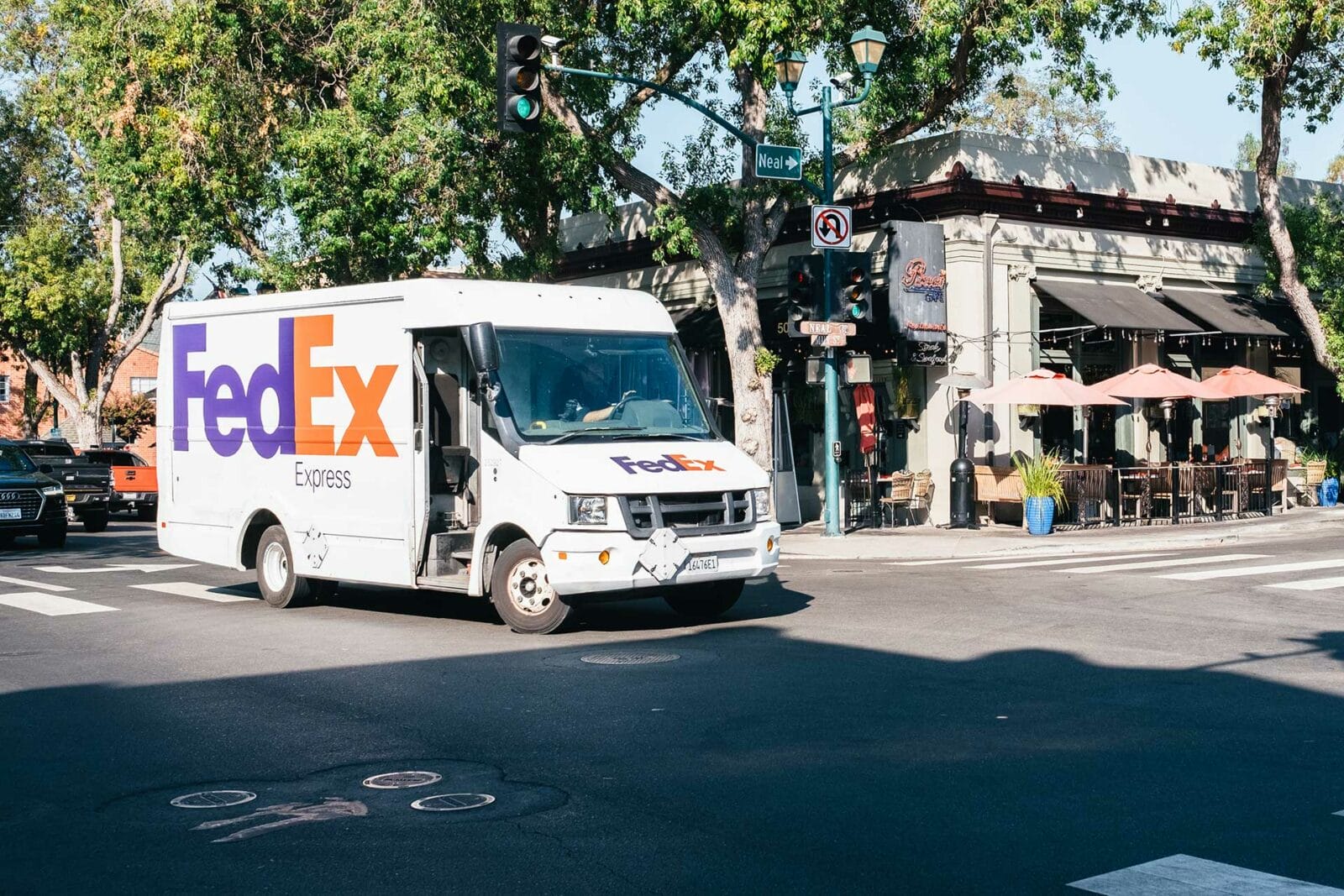 E-commerce Fulfillment Infrastructure that Scales - Falcon Fulfillment