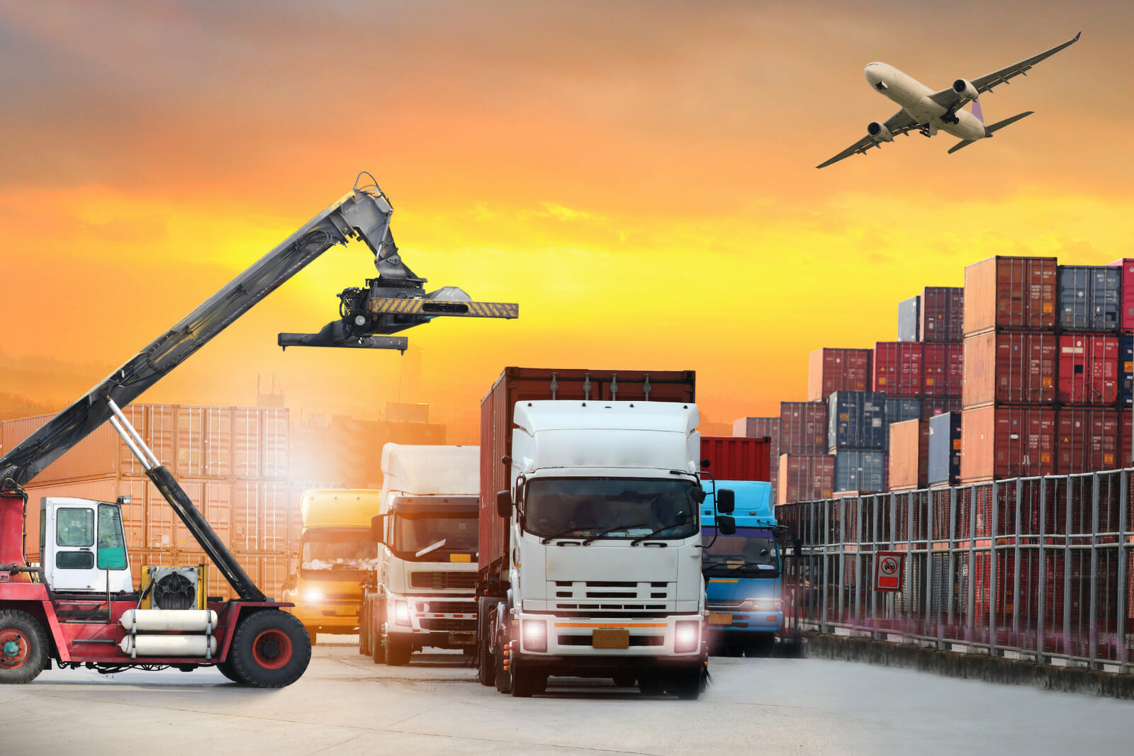 How to Create an Effective Reverse Logistics Plan - Falcon Fulfillment How to Create an Effective Reverse Logistics Plan - Falcon Fulfillment